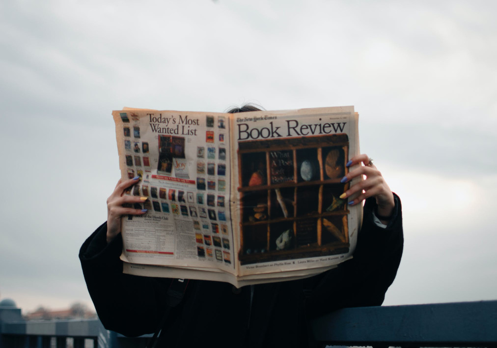 How to Make a Book Review Video — Clideo