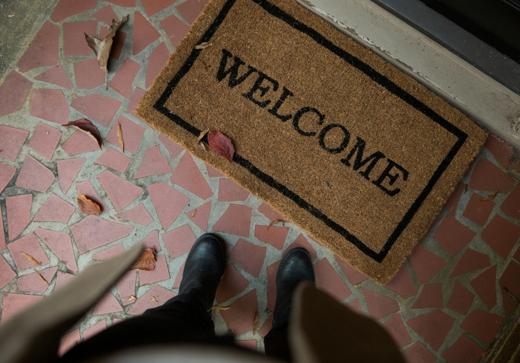 Insert Shot: What is It and When It Works Best — Clideo