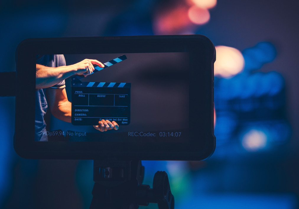 What is HEVC and How to Open It — Clideo